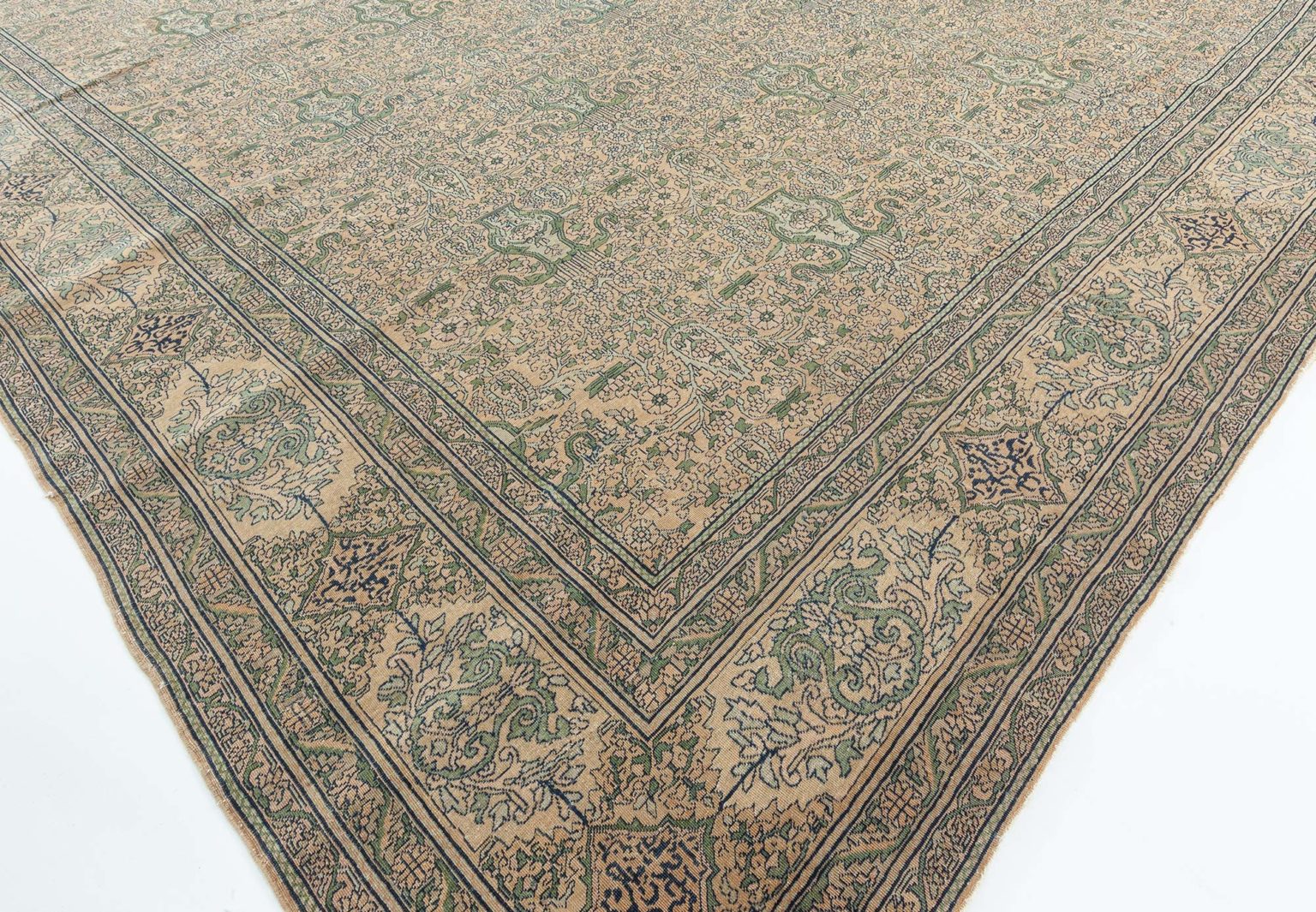 One-of-a-kind Vintage Indian Botanic Handmade Wool Carpet , index: BB5195