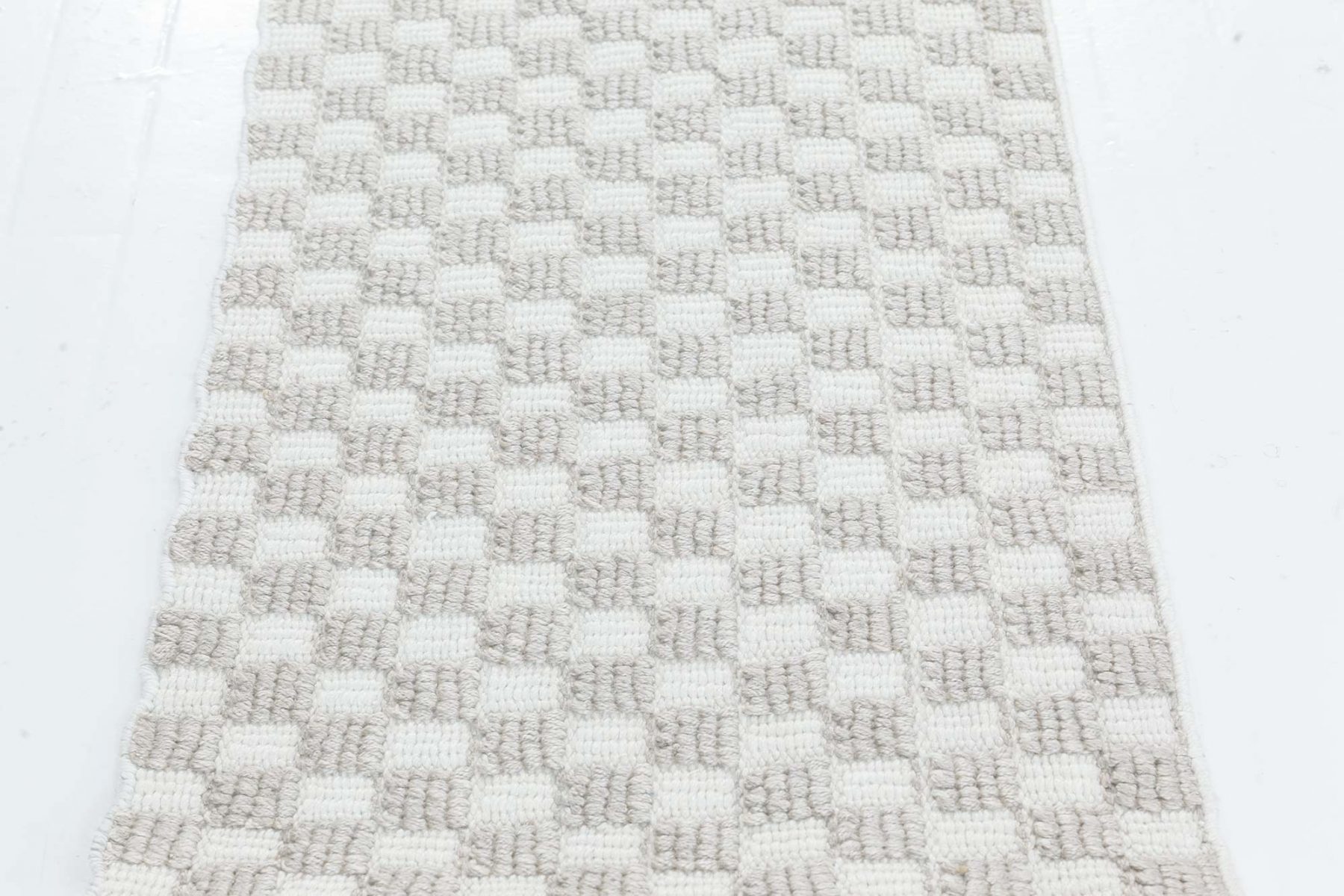 Contemporary Geometric Cubic Gray And White Handmade Wool Runner ...